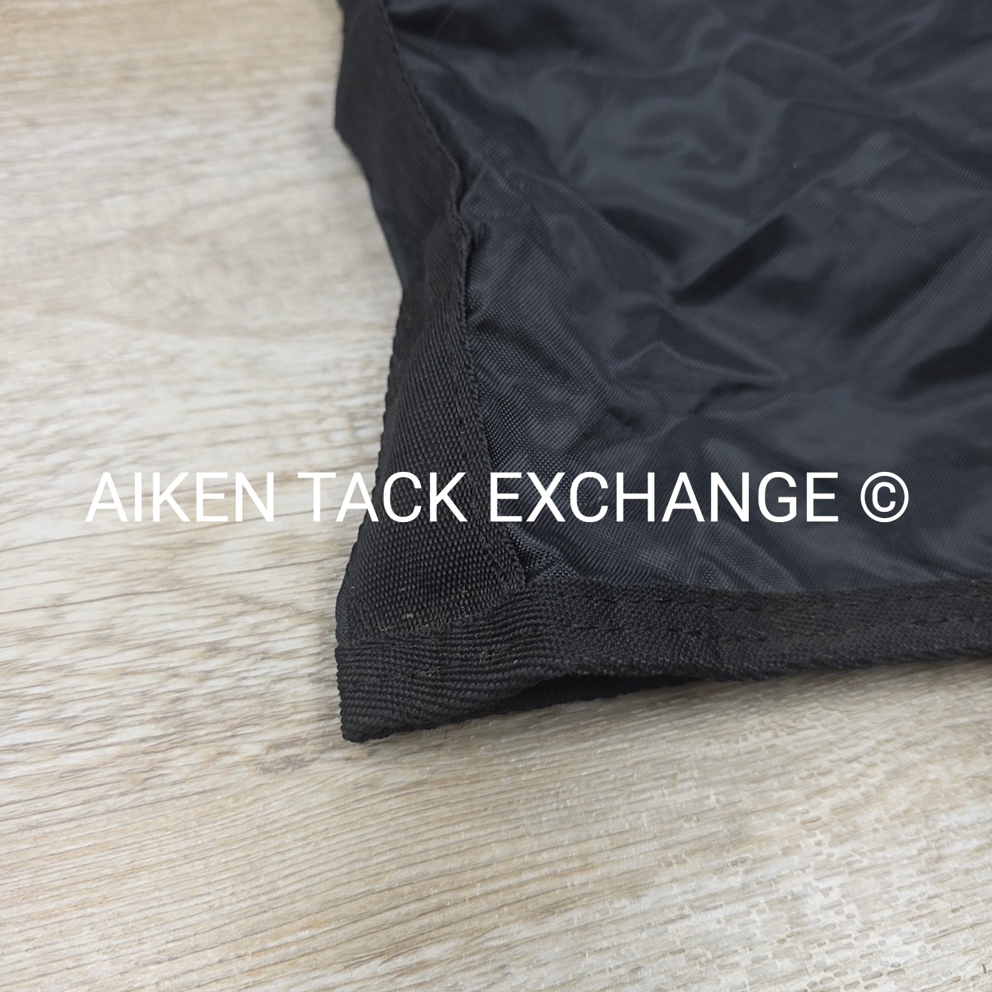 Tough 1 Closed Front Turnout Rain Sheet, 75" – Aiken Tack Exchange