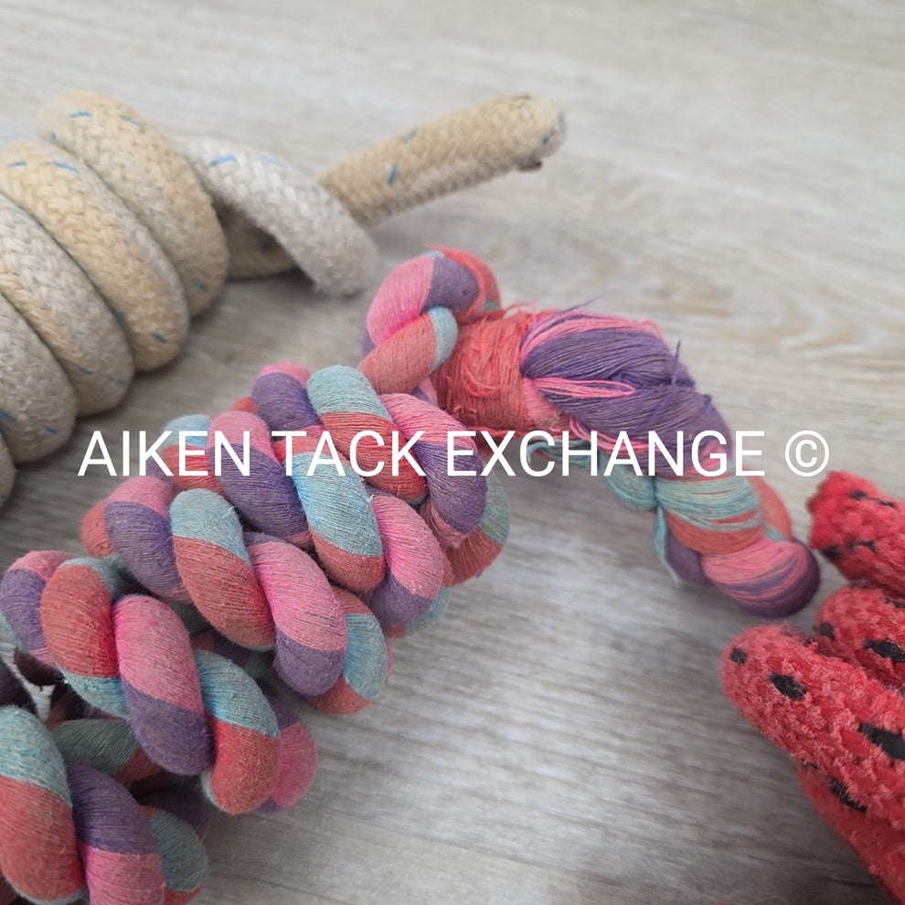 BARGAIN BUNDLE: Lead Ropes w/ Snaps – Aiken Tack Exchange