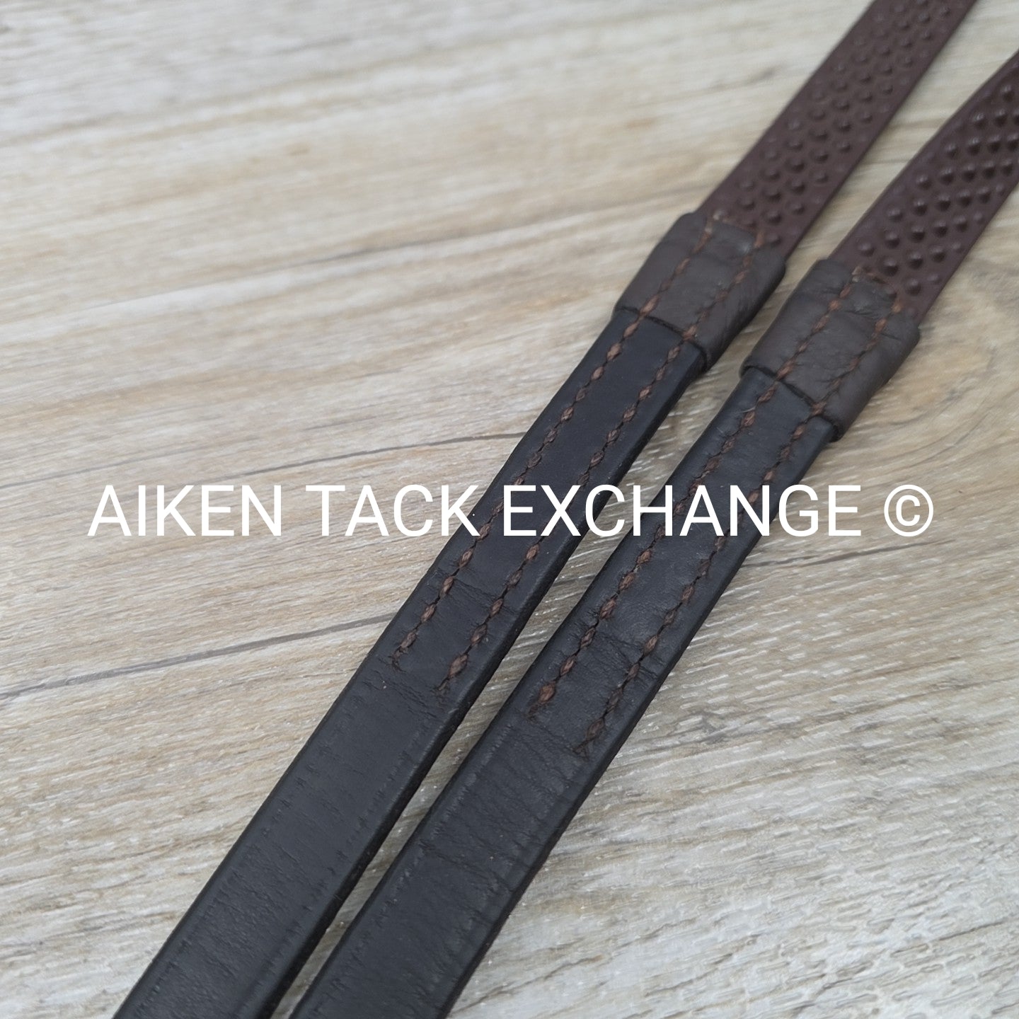 Nunn Finer Rubber Reins, Brown, 60" – Aiken Tack Exchange