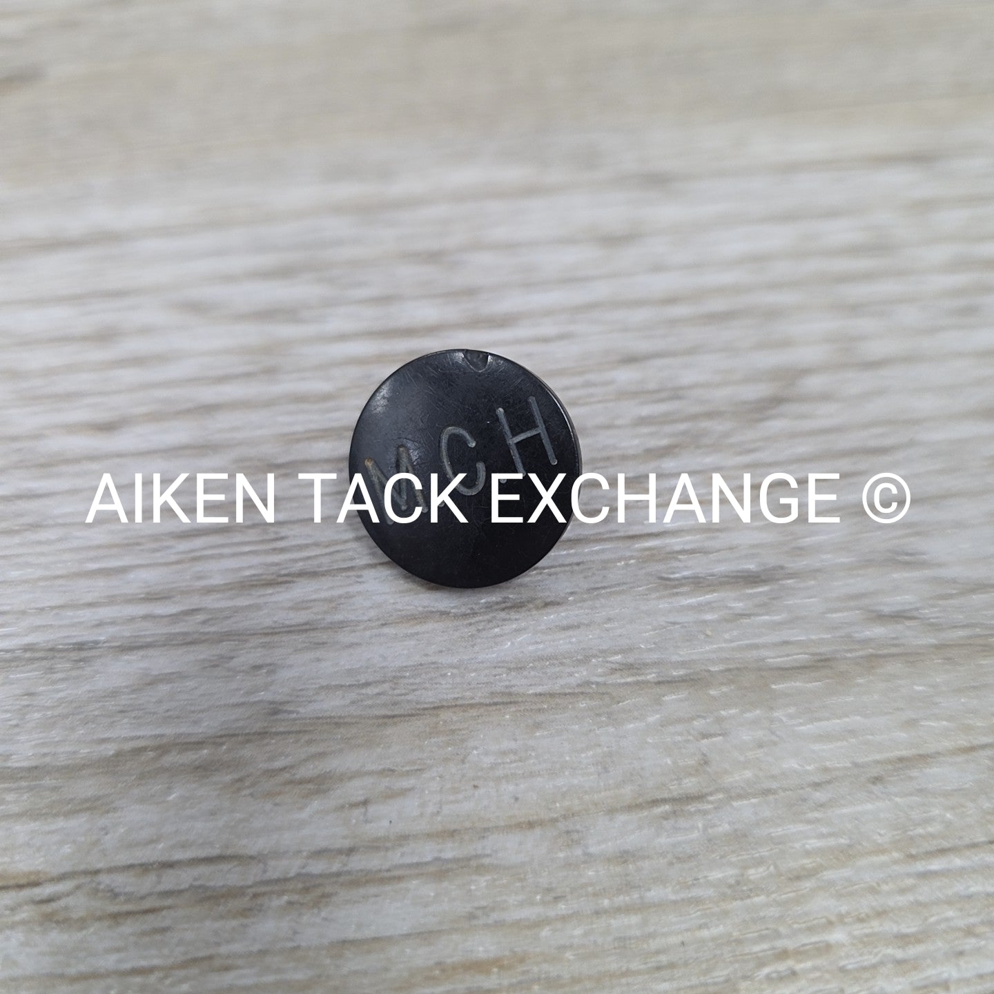 Monmouth County Hunt Buttons, Large – Aiken Tack Exchange